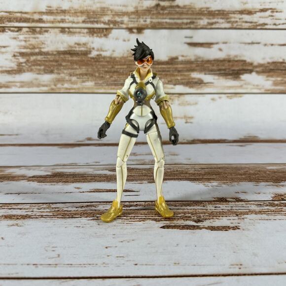 Hasbro | Toys | Blizzard Overwatch Ultimates Tracer Posh 6 Action ...